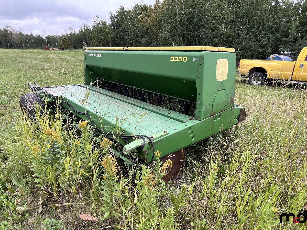 1990 John Deere 9350 Gravity Seeder